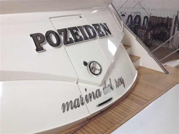 Lighted Yacht Signs & Vinyl Boat Lettering | Custom Boat Graphics